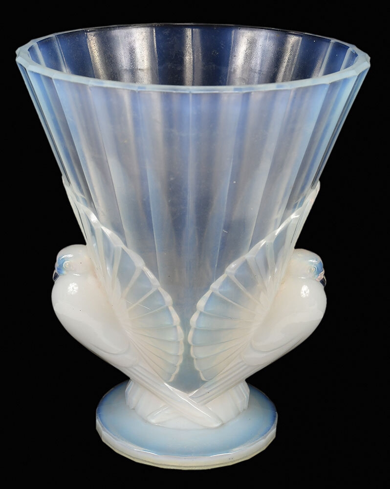 Sabino | Sabino Opalescent Glass Vase | MutualArt
