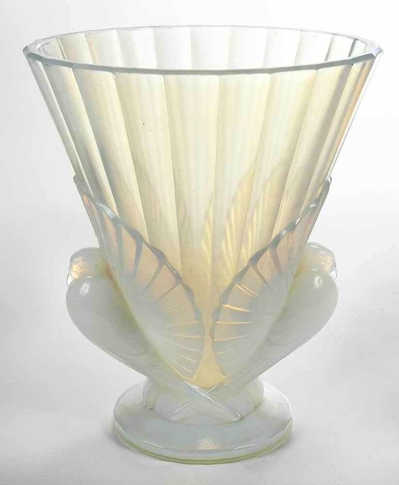 Sabino | Sabino Opalescent Glass Vase | MutualArt