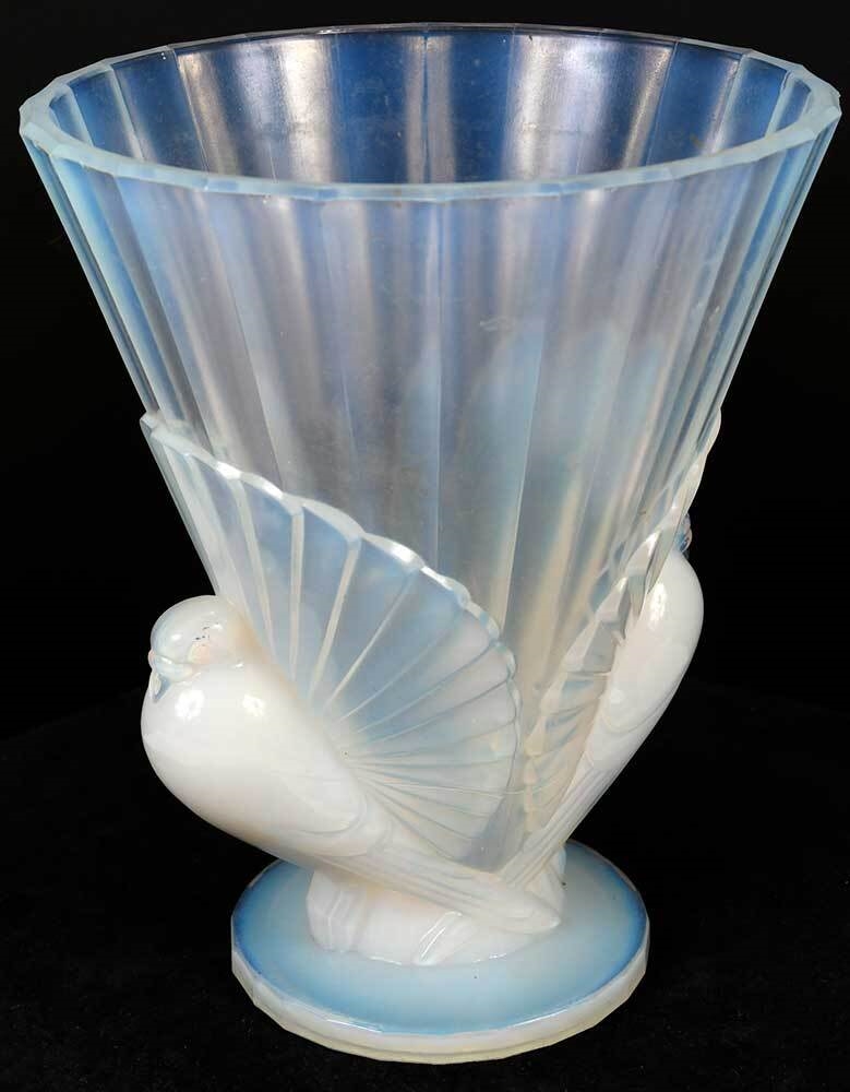 Sabino | Sabino Opalescent Glass Vase | MutualArt