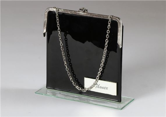 Kate Kuhlmann | 1 Artworks at Auction | MutualArt