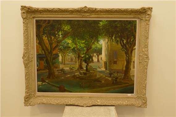 Jean Roig | Vue d'une place provençale animée | MutualArt