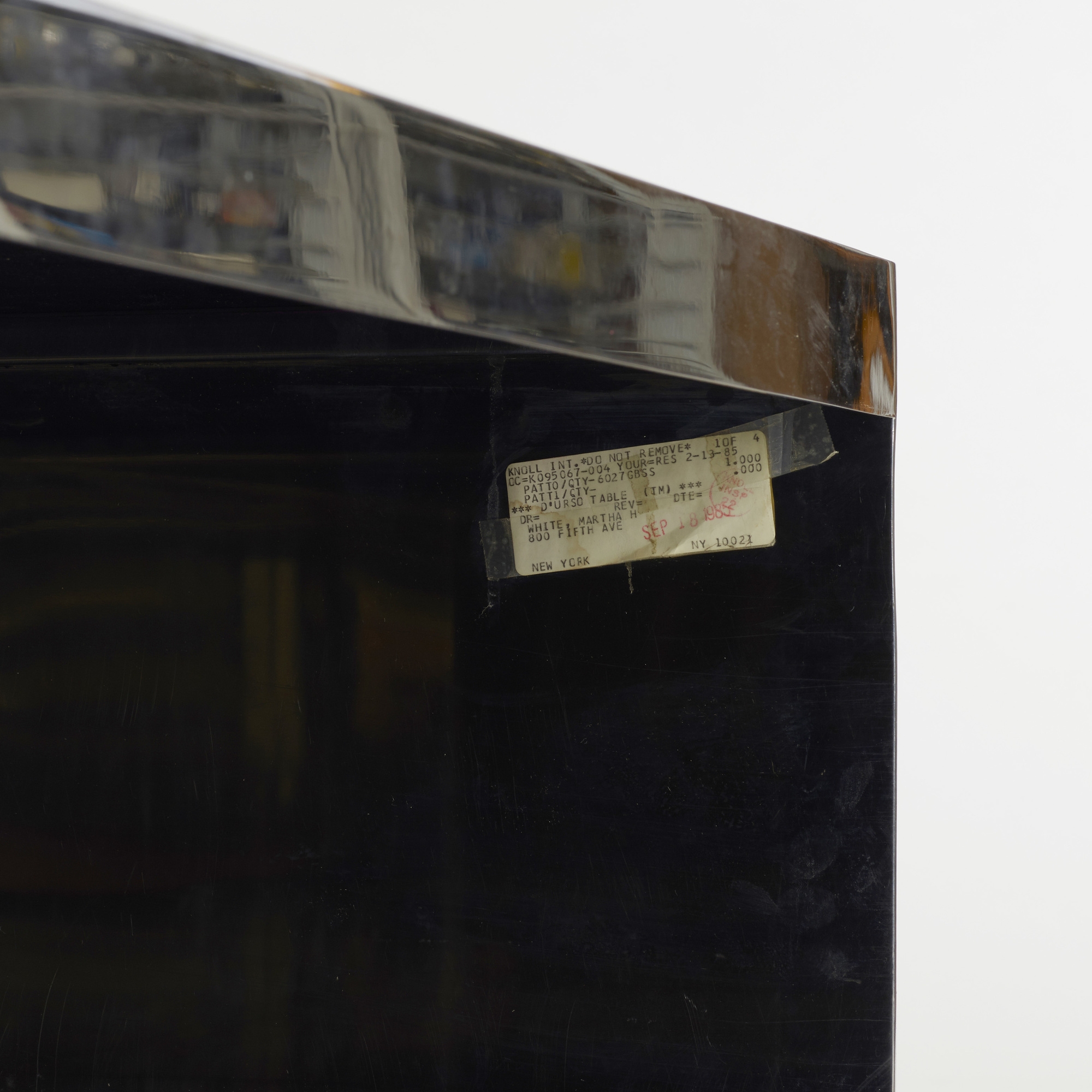 Joseph D'Urso | Low rolling table, model 6027T (1980 - 1985) | MutualArt