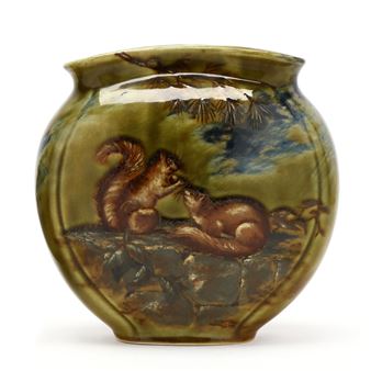 Edwin Bennett Pottery Company | 2 Artworks at Auction | MutualArt