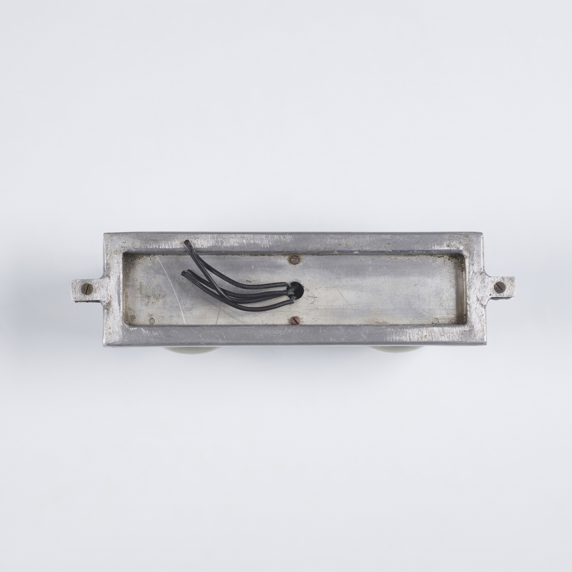 Henry Dreyfuss | Light fixture from the 20th Century Limited Passenger ...