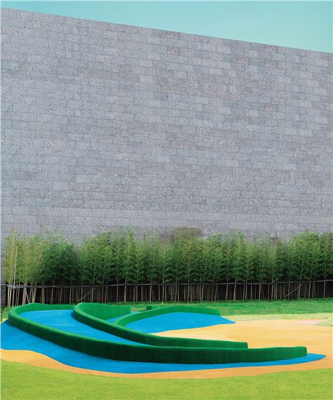 Cho Moon Hee | Roof Garden (2014) | MutualArt