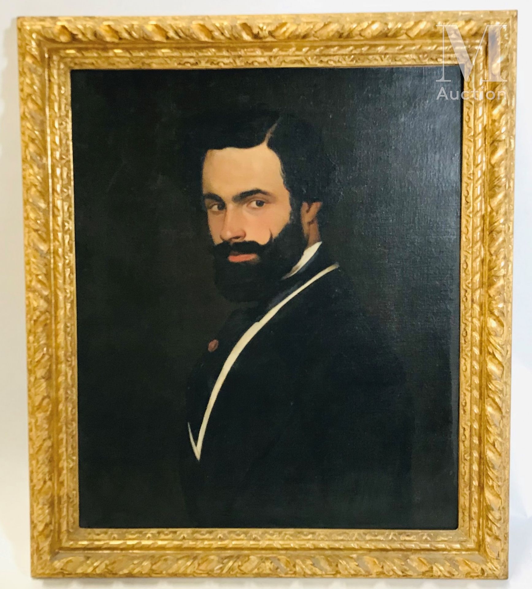 French School, 20th Century | Portrait d’homme de trois-quart | MutualArt