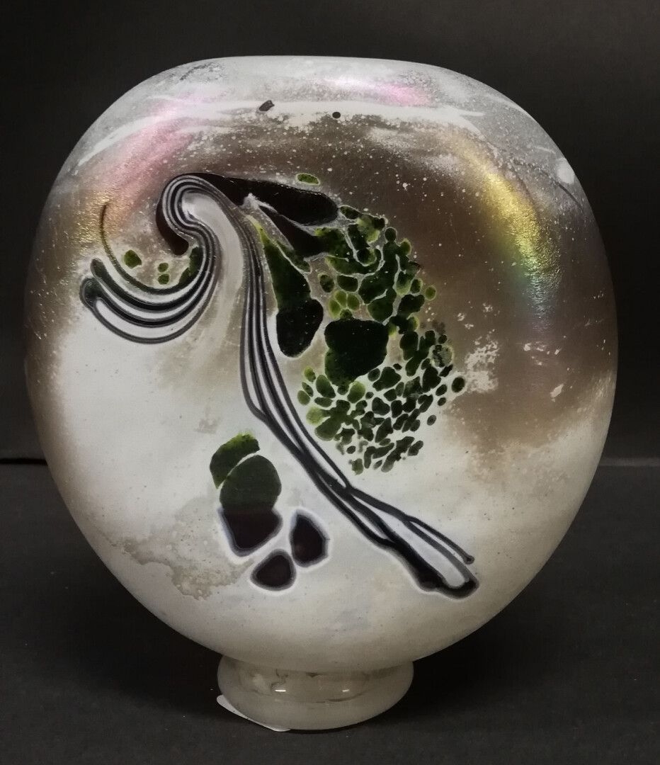 Robert Pierini | Vase (1989) | MutualArt