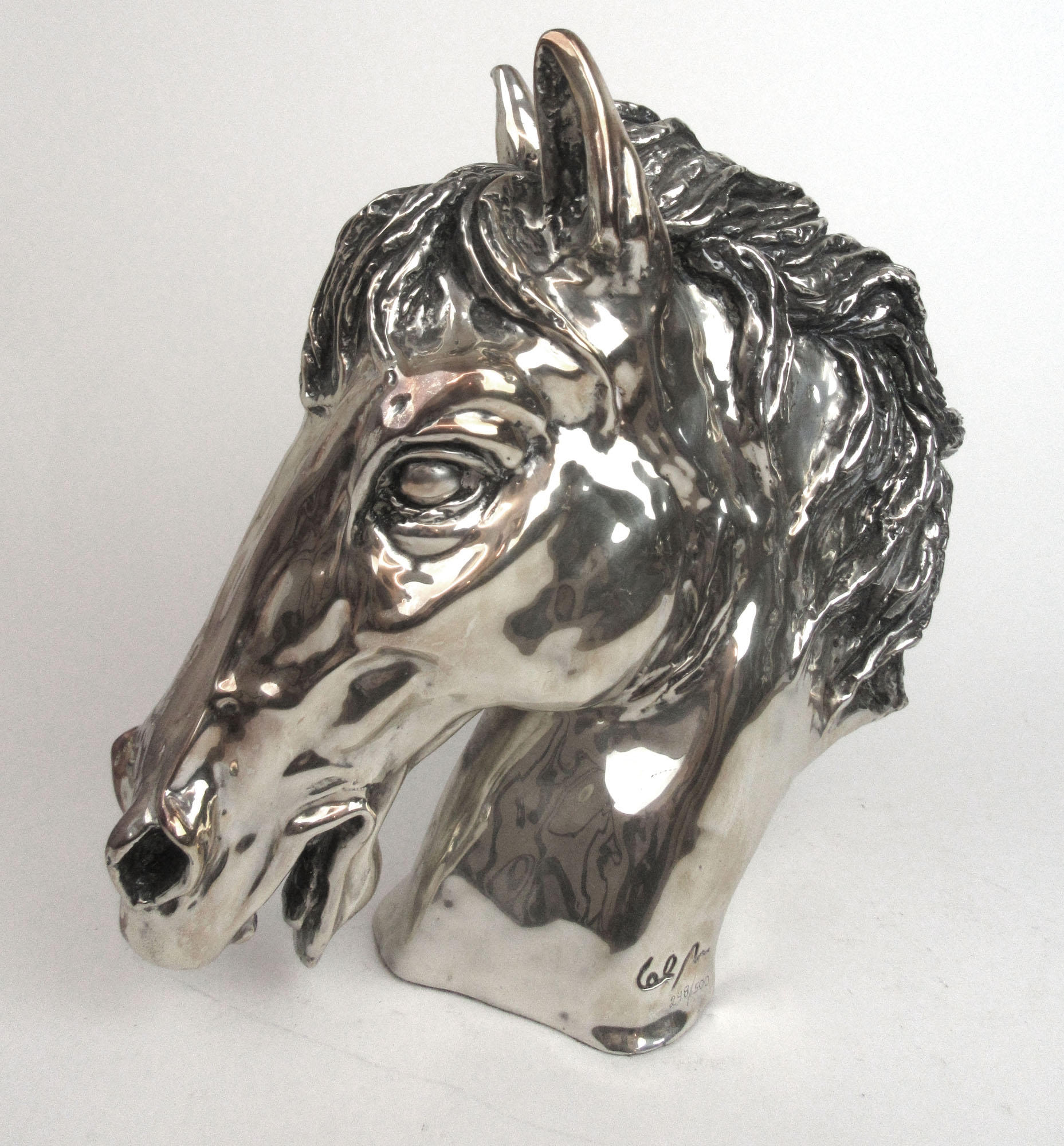 Ricardo del Río | Model of a horses head | MutualArt