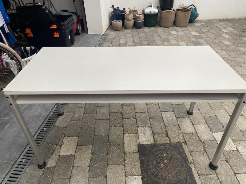 Dieter Rams | A desk of white laminate | MutualArt