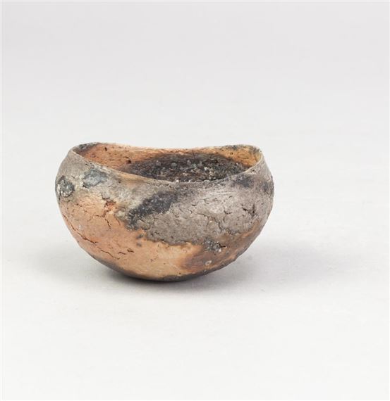 Elspeth Owen | a small smoke fired earthenware vessel | MutualArt