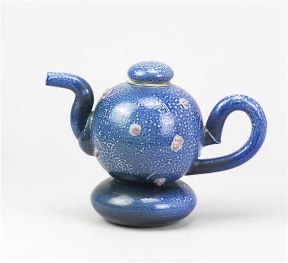 Peter Meanley | a salt glazed teapot (1996) | MutualArt