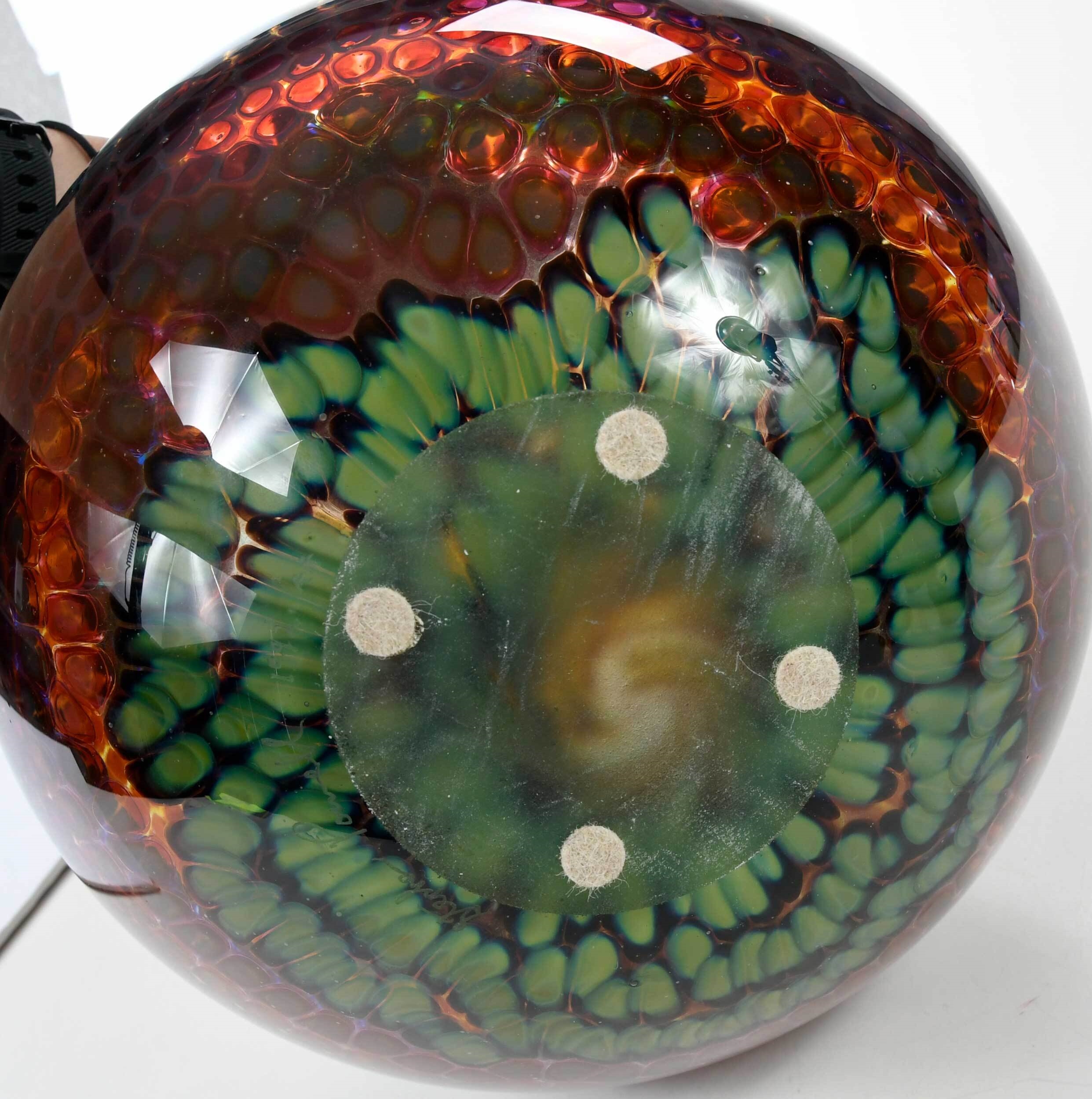 Stephen Rolfe Powell | Blown glass vase with murrini (1992) | MutualArt