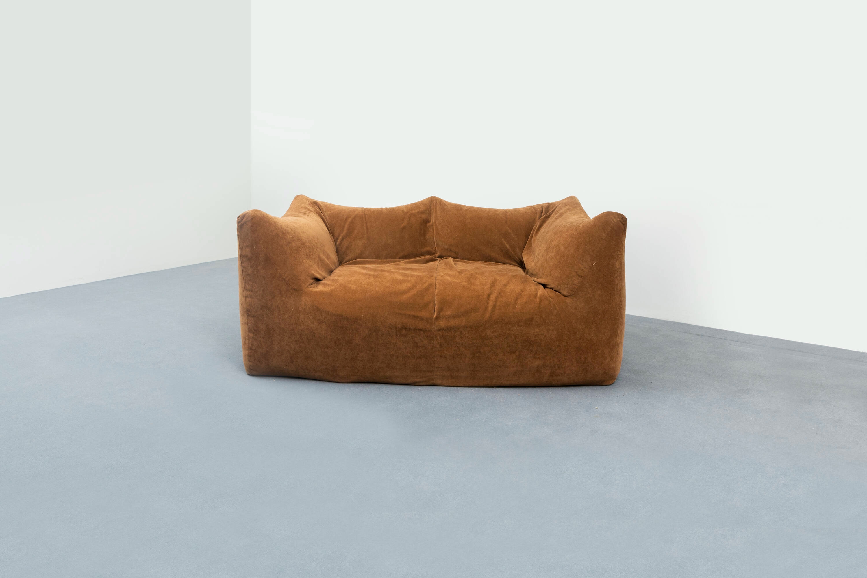 Mario Bellini | Divano mod. Le Bambole | MutualArt
