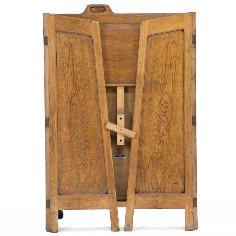 Hans J. Wegner | Folding rostrum of oak | MutualArt