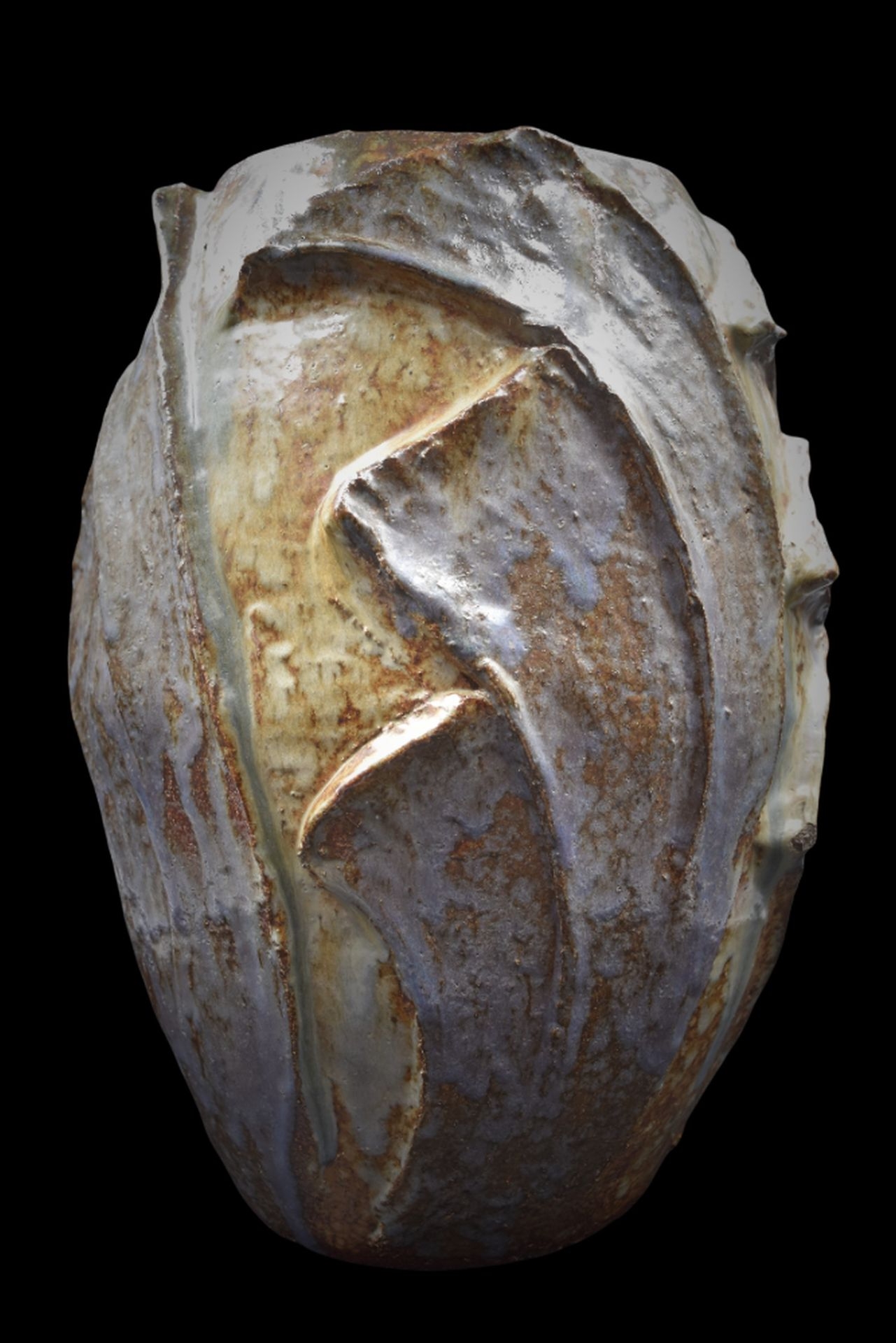 Arthur Craco | Vase with a wave pattern | MutualArt