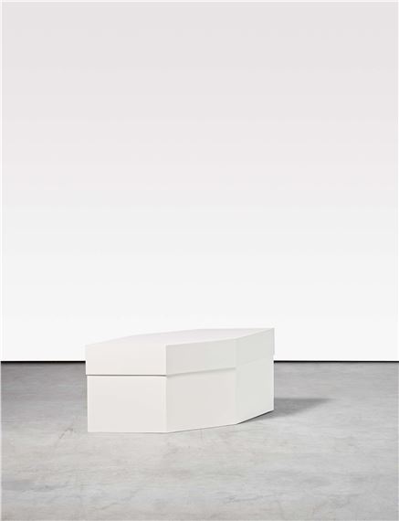 Katharina Fritsch | Pappkarton. (1999) | MutualArt