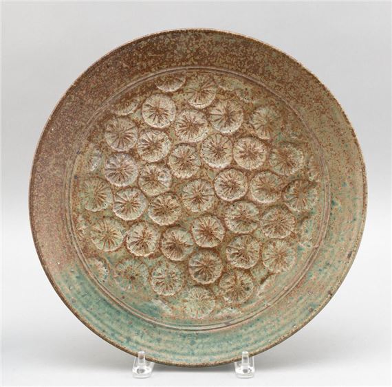 Makoto Yabe | Stoneware charger with Mishima pattern under a ash glaze ...