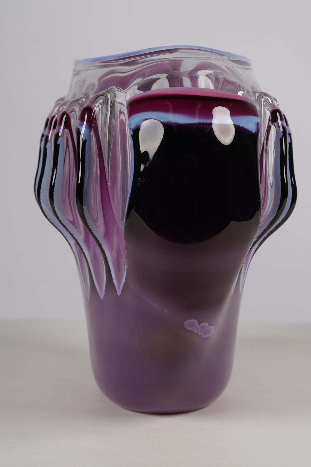 Richard Royal | RICHARD ROYAL ART GLASS VASE (1987) | MutualArt