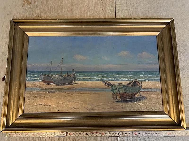 Holger Topp Pedersen | Boats at the beach | MutualArt