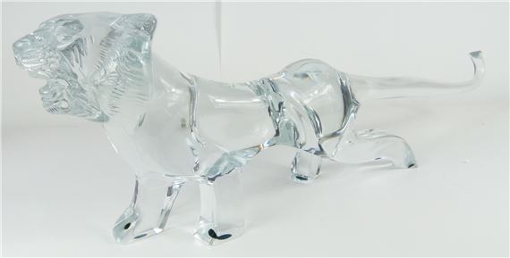 Daum Frères | A standing tiger | MutualArt