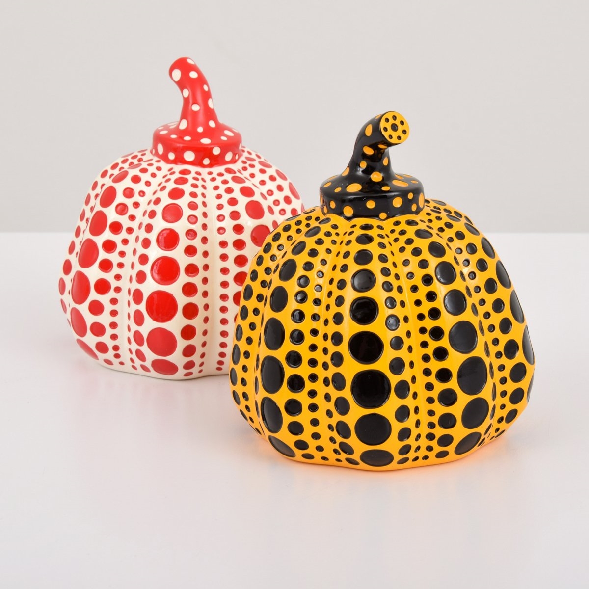 Yayoi Kusama | 2 YAYOI KUSAMA PUMPKIN SCULPTURES | MutualArt