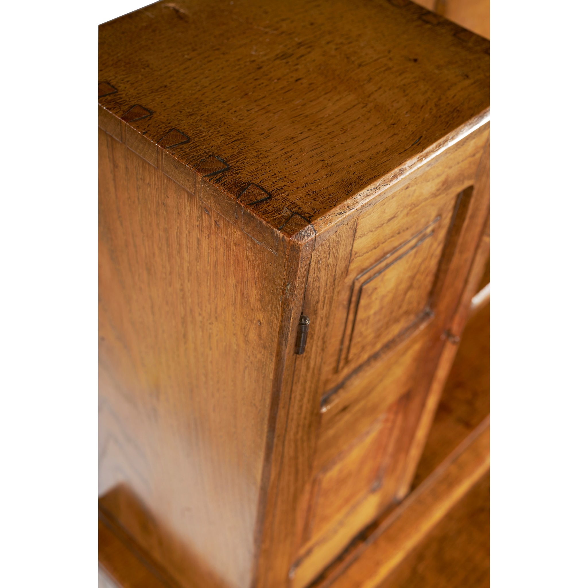 Edward Barnsley | DRESSER | MutualArt