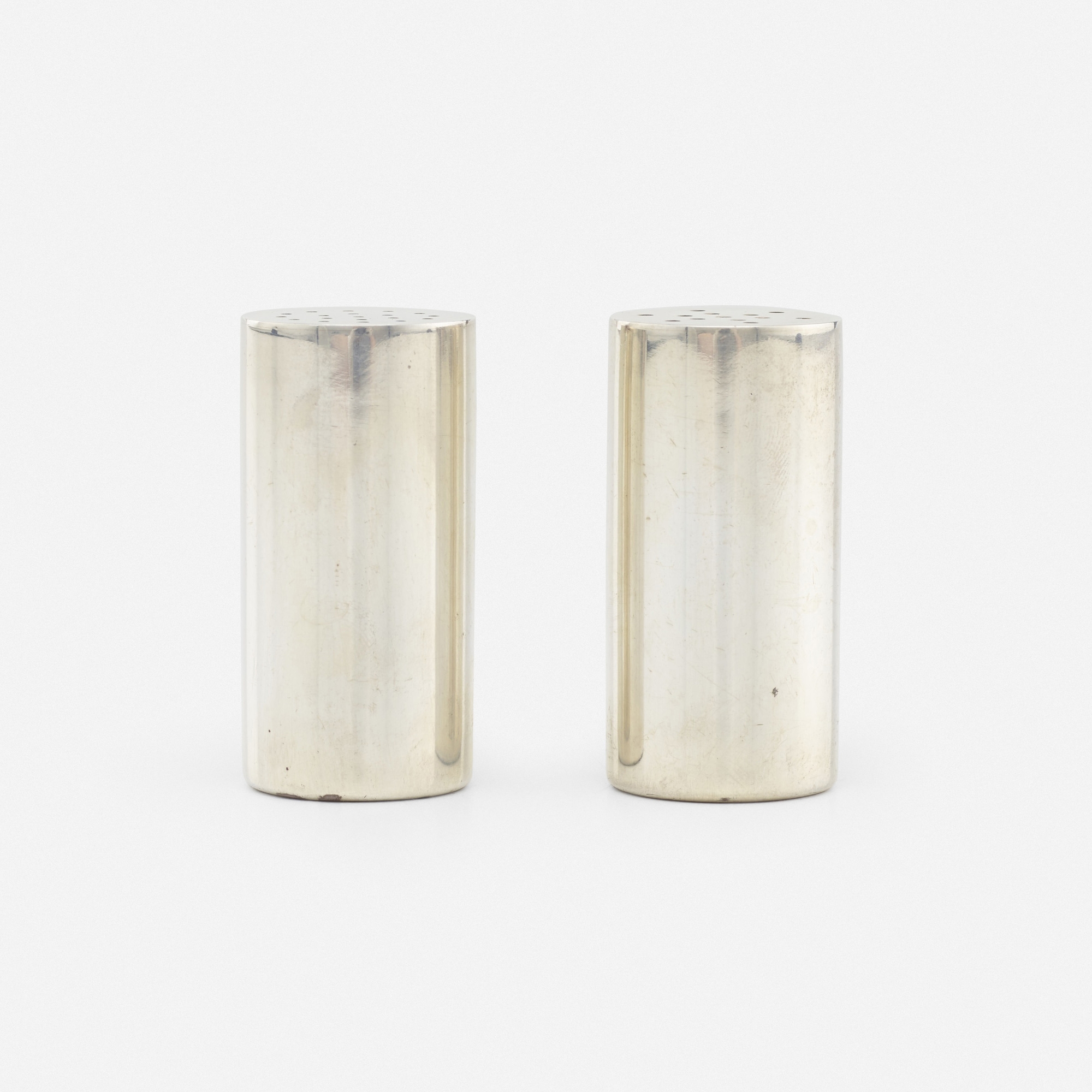 Allan Adler | Salt and pepper shakers (Circa 1950) | MutualArt