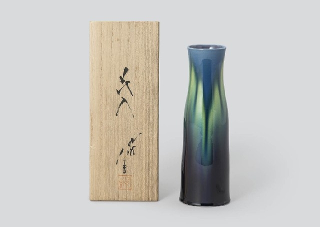 Tokuda Yasokichi III | Vase | MutualArt
