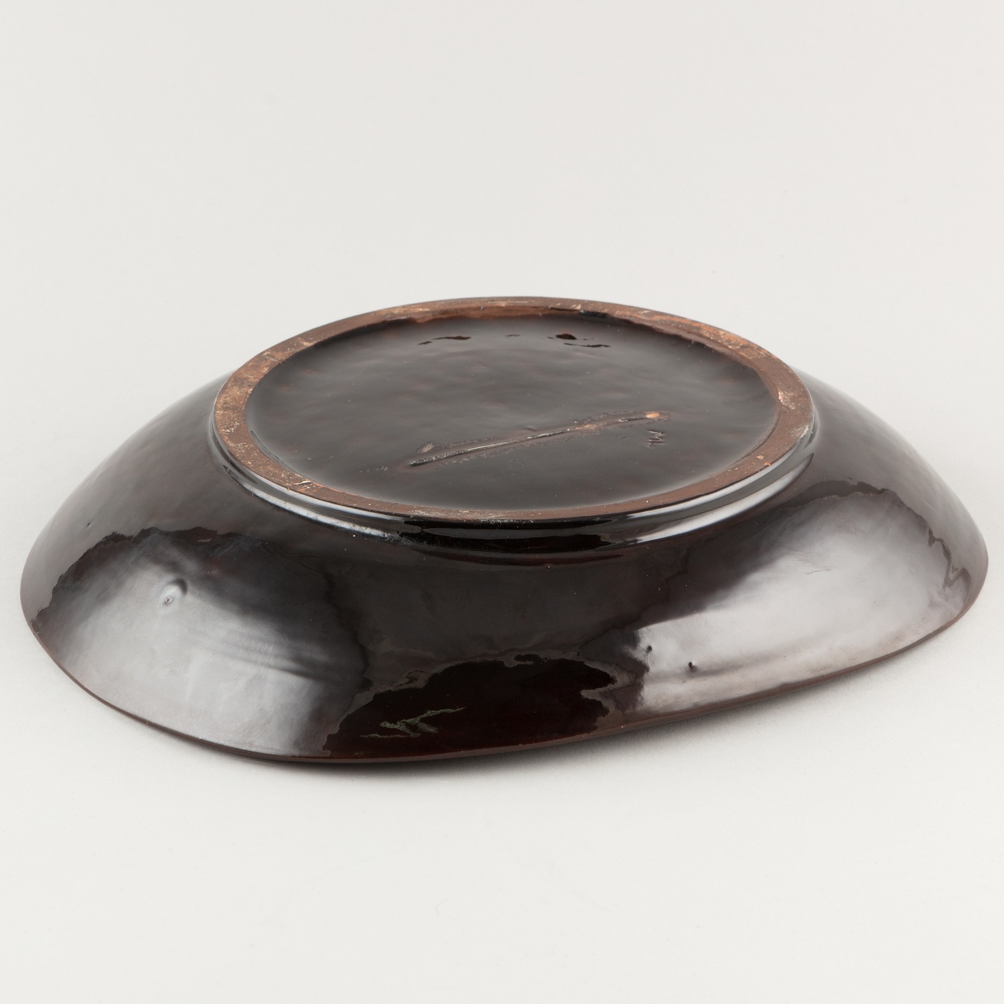 Marita Lybeck | Ceramic dish | MutualArt