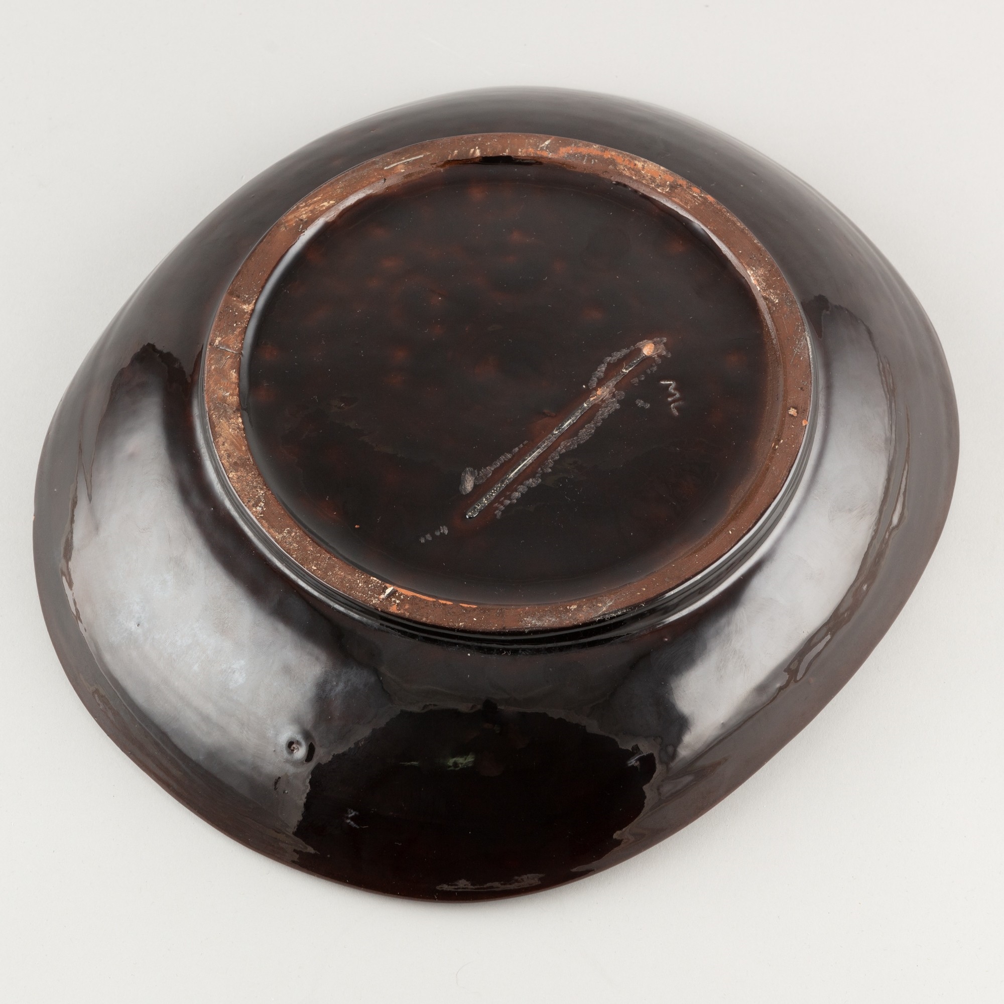 Marita Lybeck | Ceramic dish | MutualArt