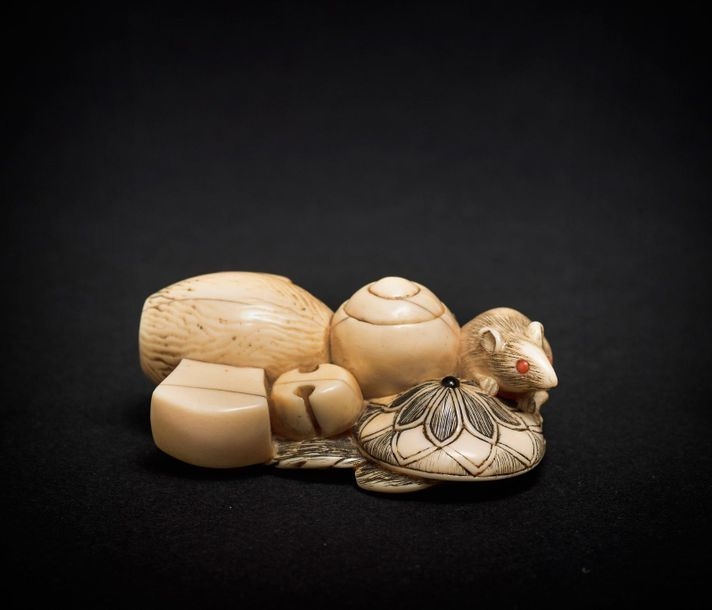 Japanese School, 19th Century | Netsuke | MutualArt