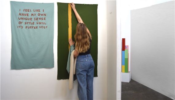 Lauren Ami | Artist Overview | MutualArt