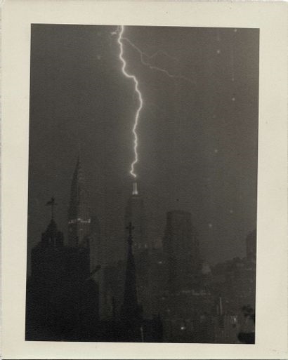 Mario Scacheri | Lightning illuminating the Empire State Building ...