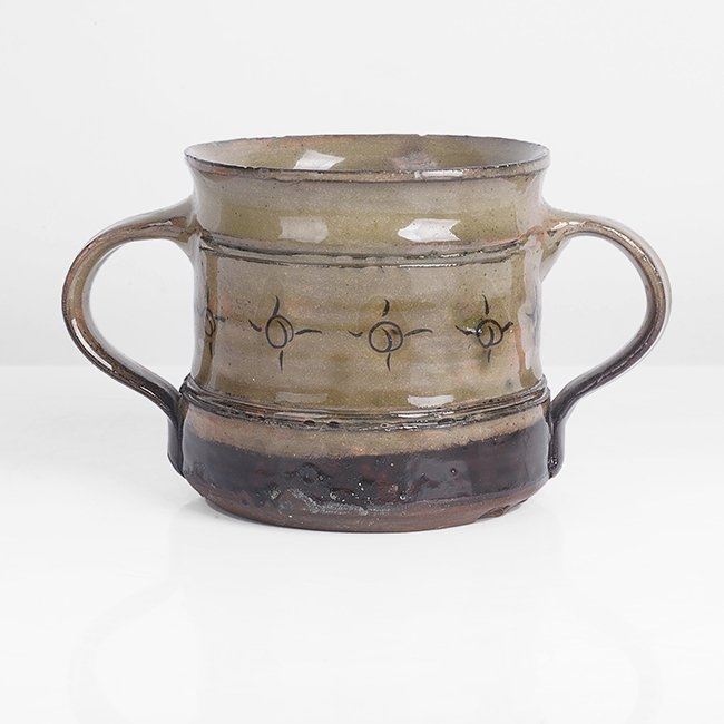 Michael Cardew | 4 WORKS: TWO CUPS AND SAUCERS (Circa 1926) | MutualArt