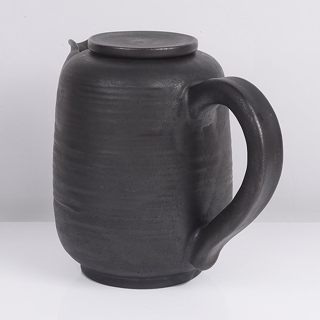 Lucie Rie | Early Coffee Pot (Circa 1945) | MutualArt