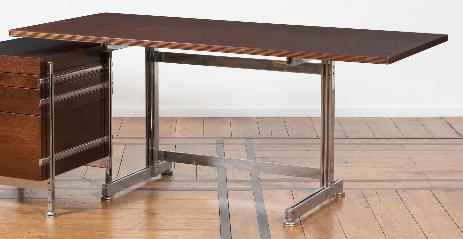 Jules Wabbes | Table bureau (Circa 1965) | MutualArt