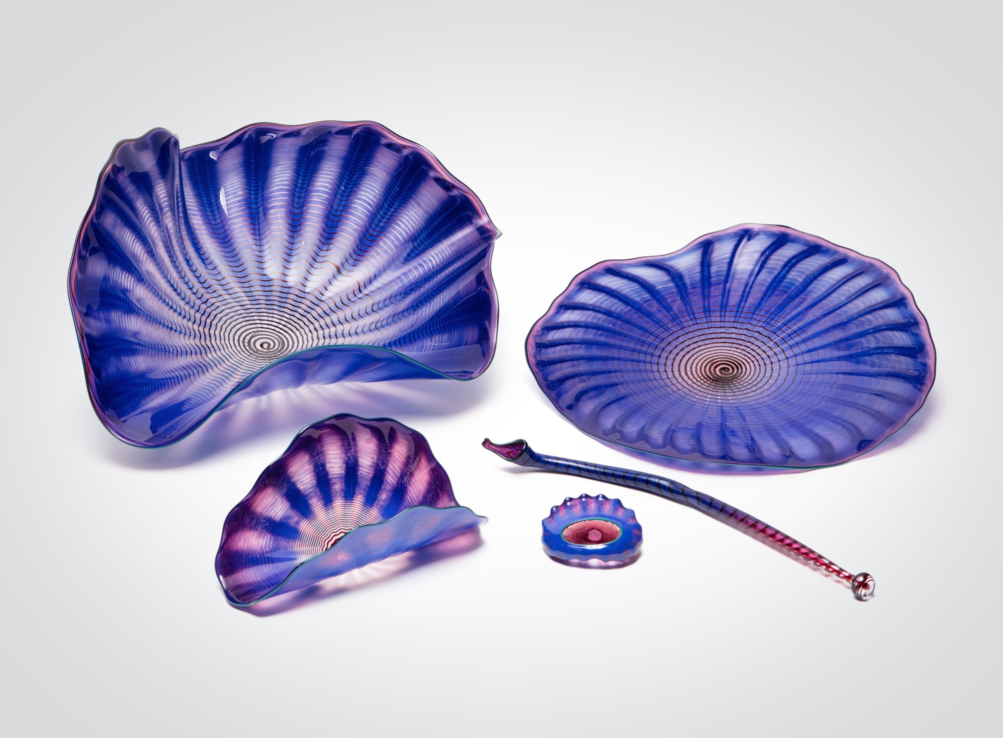 Dale Chihuly | Seaform Set | MutualArt