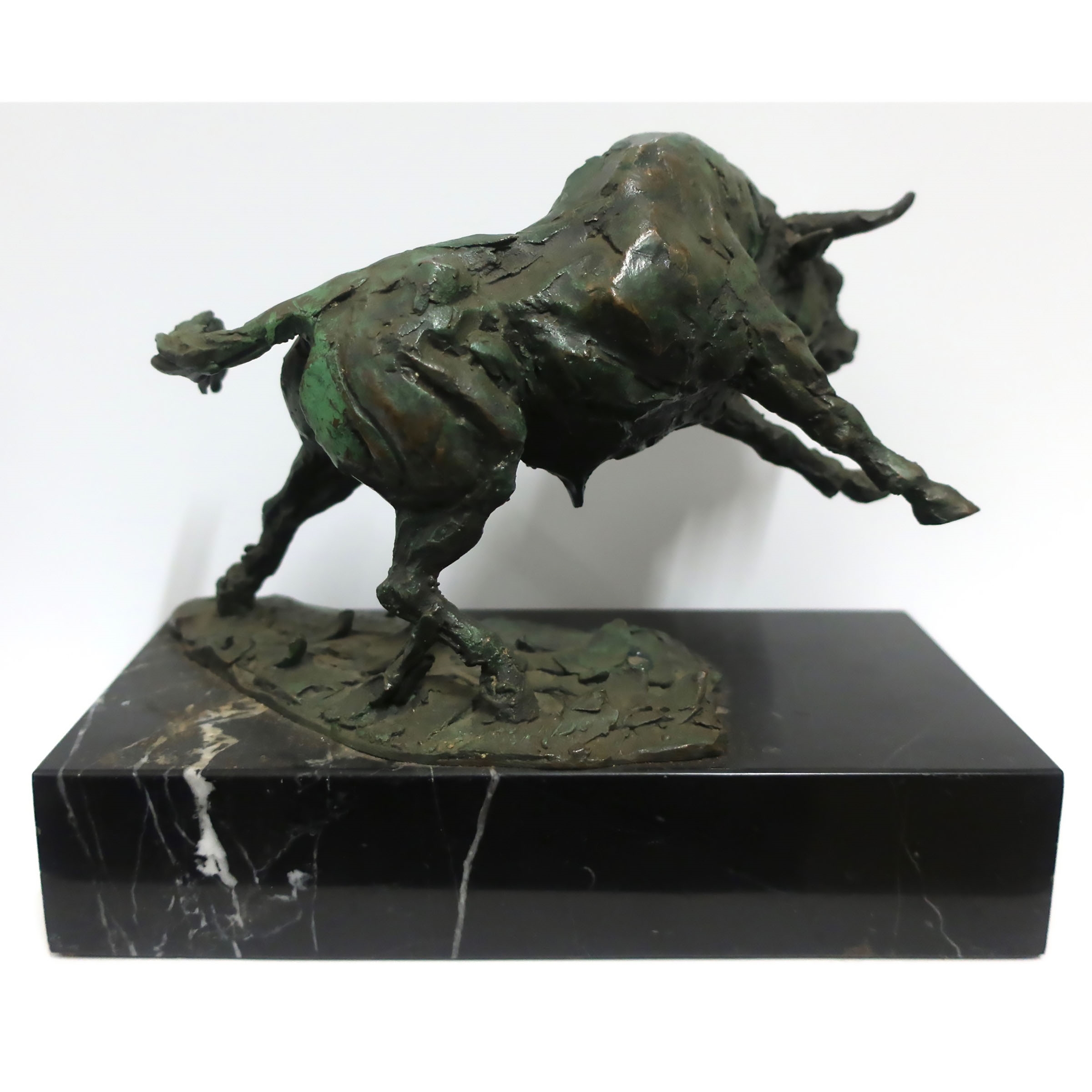 Hermilo Ramirez | THE BULL | MutualArt