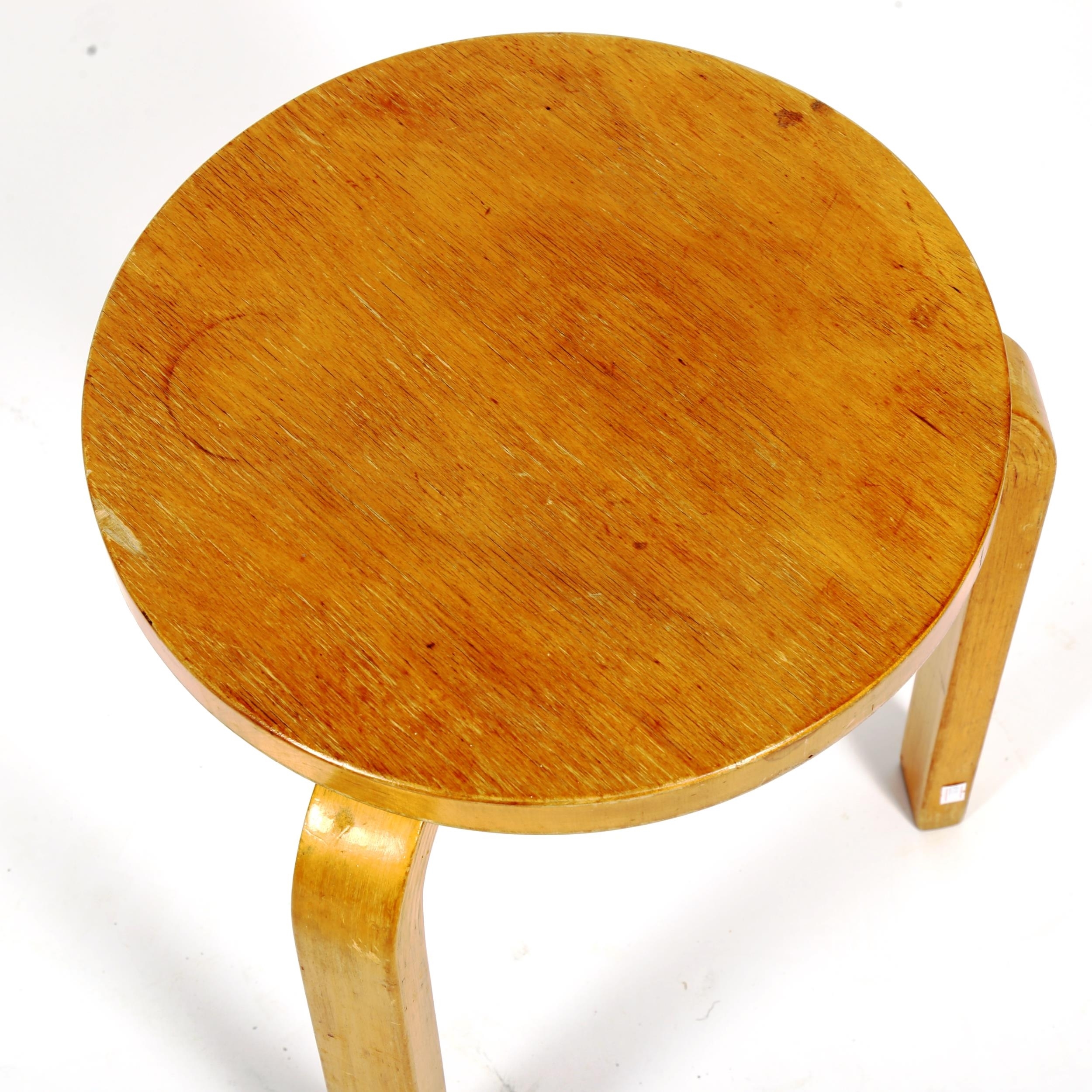 Alvar Aalto | model 60 stool | MutualArt