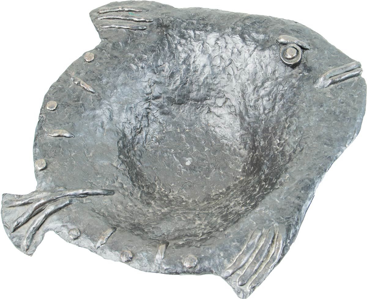 Graham Knuttel | FISH | MutualArt