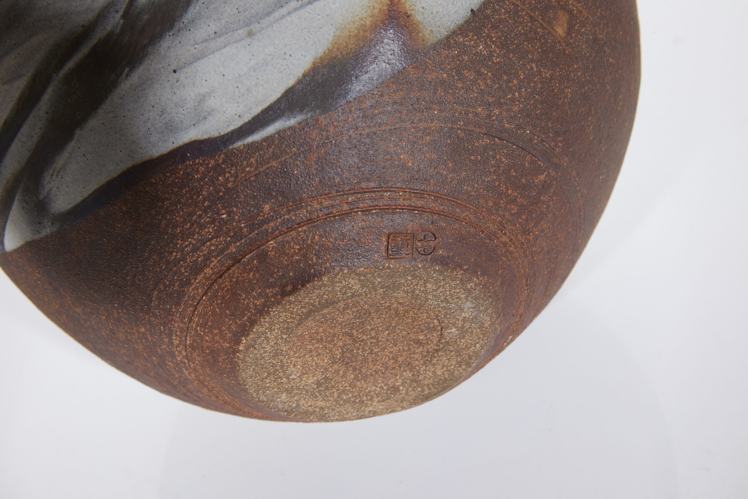 Shigeo Shiga | Vase | MutualArt