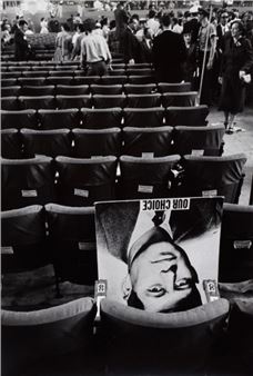 Robert Frank | Chicago (1956) | MutualArt