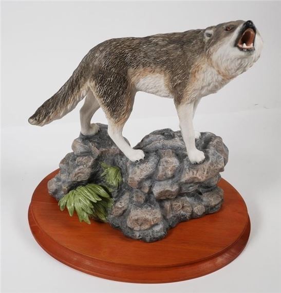 Franklin Mint | Gray Wolf | MutualArt