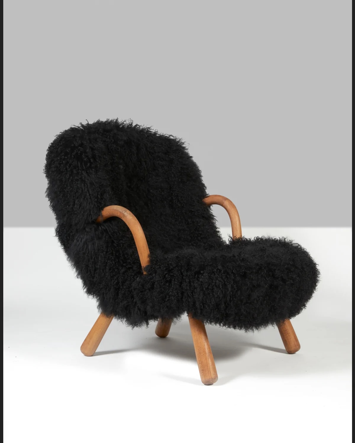 Philip Arctander | Fauteuil dit CLAM | MutualArt