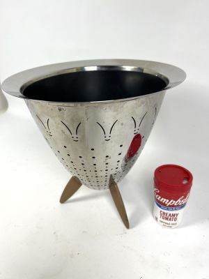 Philippe Starck | Philippe Starck for ALESSI Max Italian Colander ...