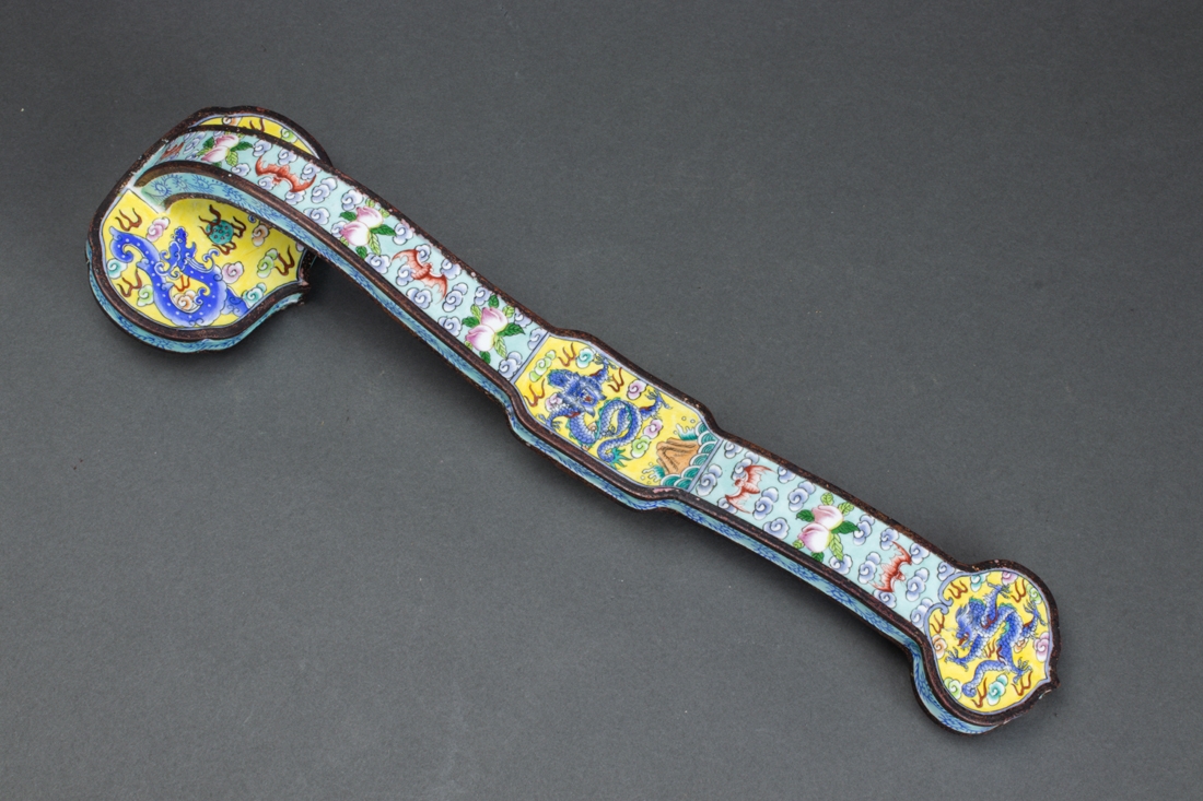Qianlong | Chinese painted enamel ruyi scepter | MutualArt