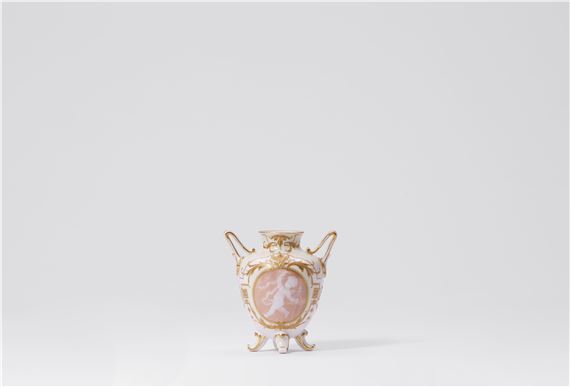 KPM | A small Berlin KPM porcelain vase with pâte sur pâte decor (1881 ...