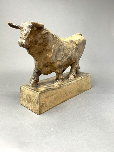 Maurice Sébastien Laurent | Bull | MutualArt