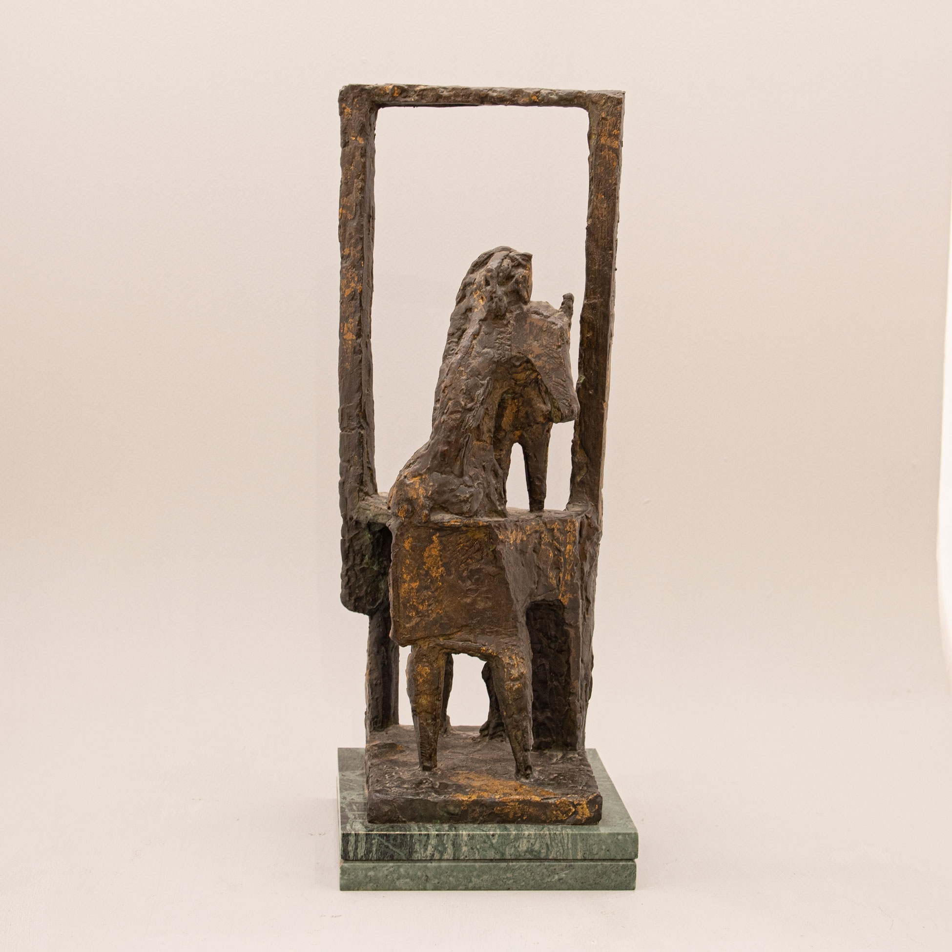 Antonio Pujia | Maternidad frente al espejo (1966) | MutualArt