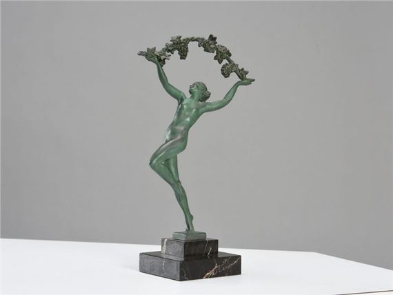 Raymonde Guerbe | Dancer with grapes | MutualArt